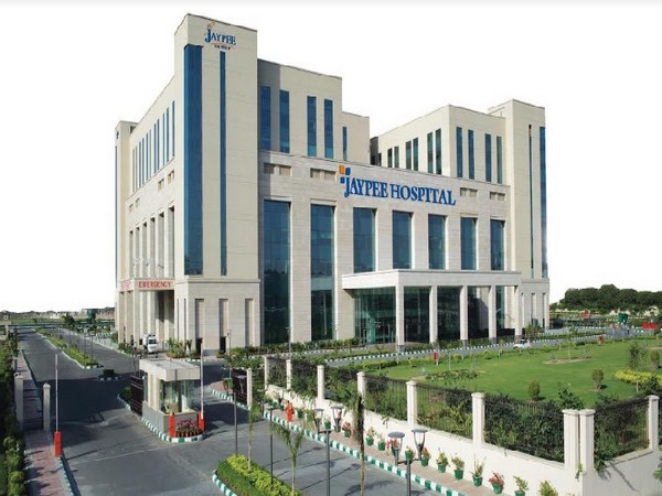 Jaypee performs one-of-its-kind spinal treatment via Endoscopy