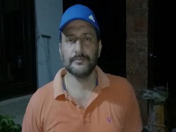 Huge amount of money transferred into Rhea's account: Sushant Singh ...