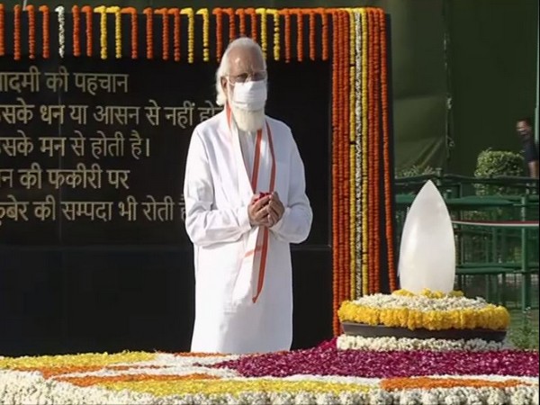 PM Modi pays tribute to Atal Bihari Vajpayee on his death anniversary