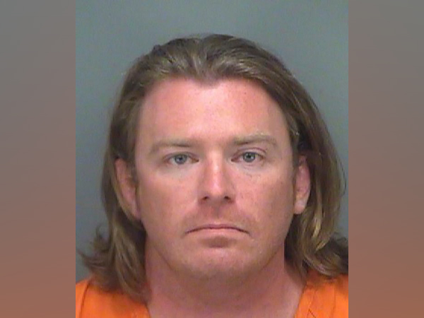 Man seen carrying Speaker Nancy Pelosi's podium arrested