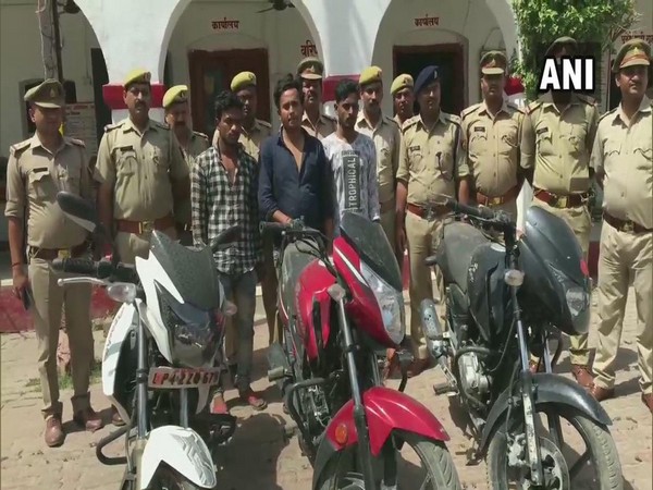 UP Police busts gang involved in cellphone theft cases