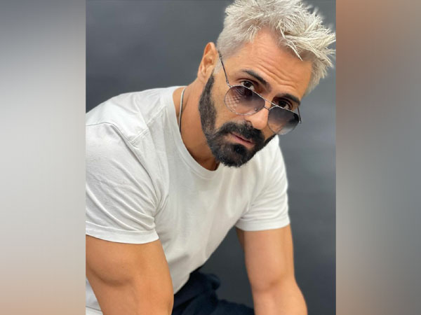 Arjun Rampal wraps up shooting for 'Dhaakad'