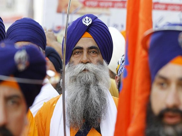 Sikhs in Pakistan 'being forced to convert to Islam'