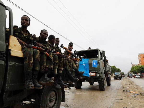 Somali forces retake key town from paramilitary forces in central region