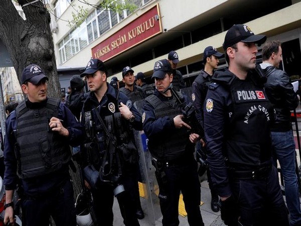 Turkish police detain 16 suspects over links to ISIS