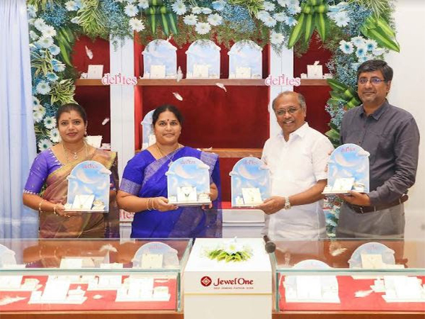 JewelOne launches Delites, a lightweight jewellery collection starting ...