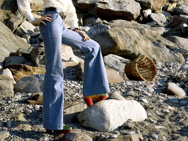 Unconventional fashion in vogue among women