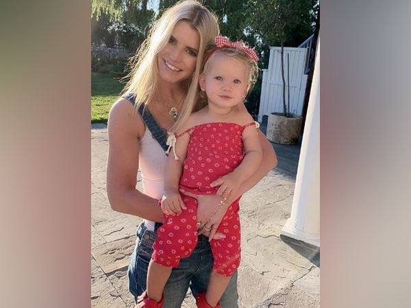 Jessica Simpson shares adorable photo of daughter Birdie Mae
