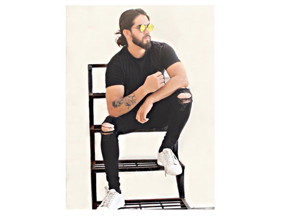 Skipper and performer, Arjun Patel becomes a star in the cricket world