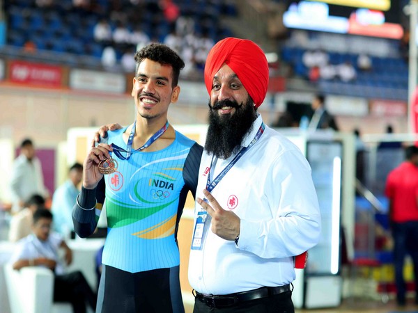 Indian cyclists steal limelight on day-2 of Asian Track Cycling ...