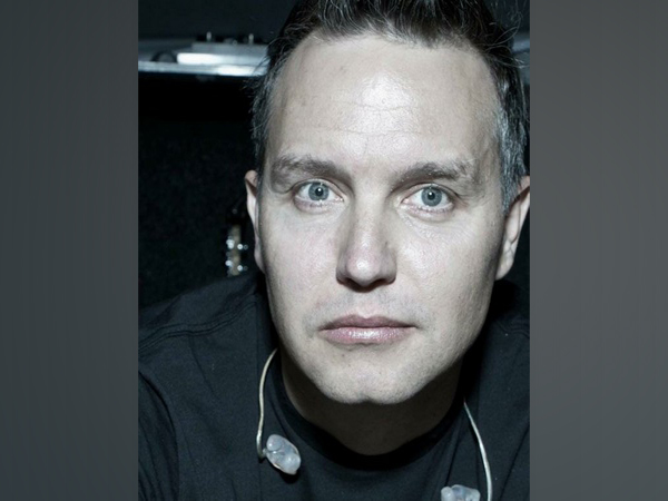 Rock singer Mark Hoppus announces he is cancer free