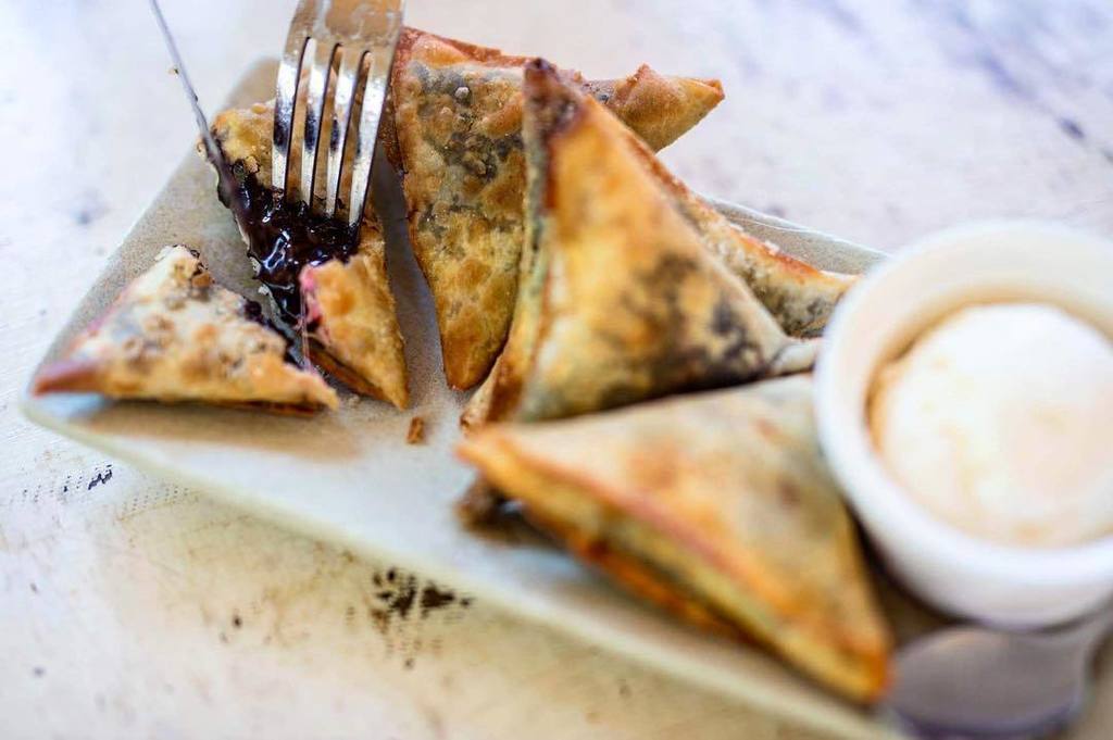 Try out these 5 samosa varieties with unique filling