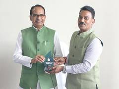 MP: Water Resources Minister Tulsiram Silawat hands over National Water ...