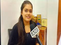 MP: Indore girl becomes graduate at the age of just 15 years