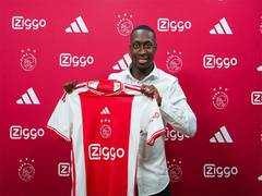 Ajax Football Club signs Portuguese player Carlos Borges until 2028