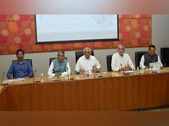 Cooperative banks should actively support, accelerate loan disbursal to ...