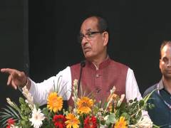 PM Modi flags off first BEV 'e-Vitara' from Suzuki's Hansalpur plant ...