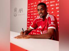Premier League: Alexander Isak reveals "biggest motivation" to join ...