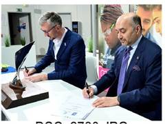 Rolls-Royce, Bharat Forge sign deal to manufacture fan blades for Pearl ...