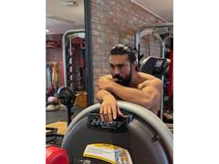 Ram Charan shares intense workout look for 'Peddi,' fans call him ...