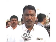 Telangana Ministers hail Cabinet meeting held in Madaram
