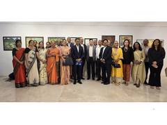 10th Sahayog Contemporary Art Exhibition Brings Police, Civil Services ...