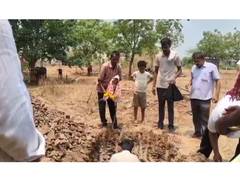 Villagers perform monkey's funeral with Lingayat rituals in Bengaluru
