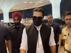 Ranveer Singh keeps it classy in kurta-pyjama, Nehru jacket during ...