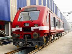 Madhya Pradesh: Fire breaks out in Rajdhani Express near Ratlam; no ...