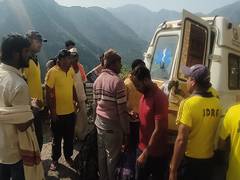 Uttarakhand: Bus overturns near Kaudiyala; 8 passengers sustain minor ...