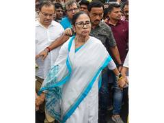 All out fight in TMC, Mamata Banerjee claims TMC Chairperson role in ...