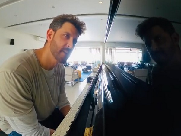 Hrithik Roshan tries hand at piano in special video photobombed by ...