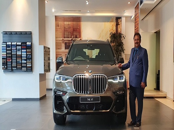Navnit Motors hosts India's largest BMW Premium Selection facility in ...