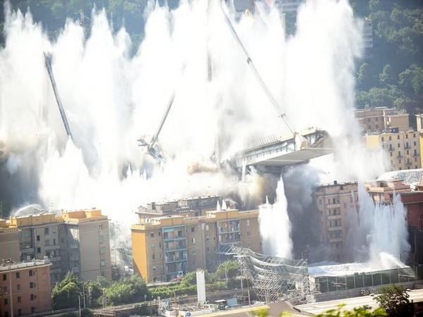 Genoa: Bridge demolished in controlled explosion, 10 months after it ...