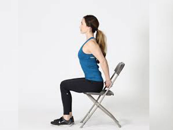 Calm your muscles at workplace with these 5 easy exercises