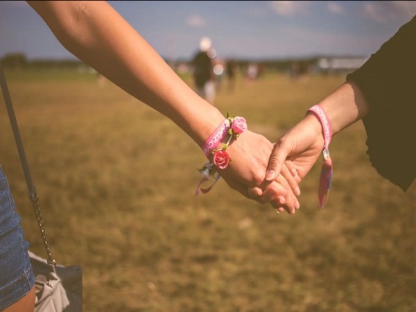 Feelings of jealousy can be tool to strengthen friendships: Study