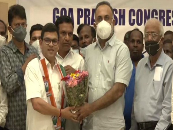 Goa Independent MLA Prasad Gaonkar joins Congress