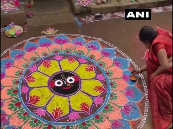 Odisha's Koraput administration organizes competition to revive 'Jhoti' art