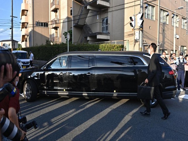 Shinzo Abe's body arrives in Tokyo, funeral on Tuesday