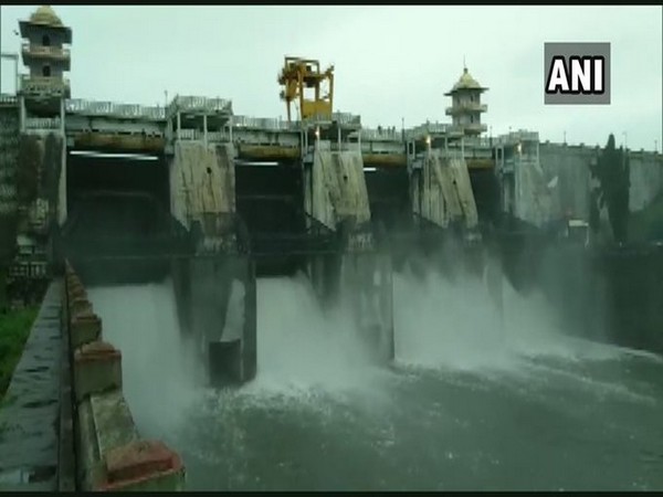 Karnataka: Water level increases in Kabini Dam