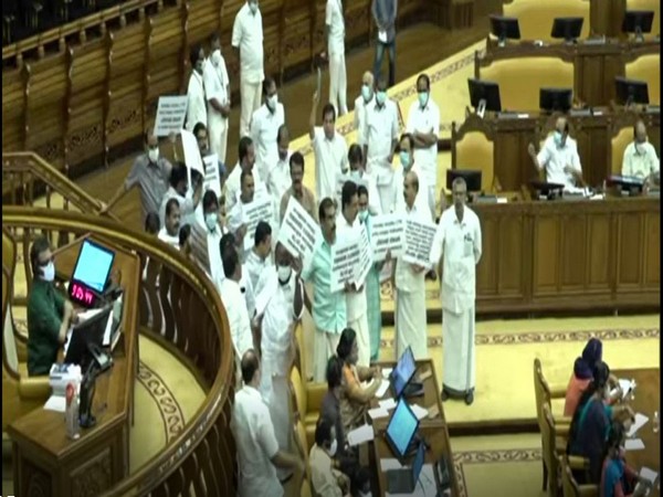 SilverLine protest: Kerala Oppn leaders troop into well in Assembly