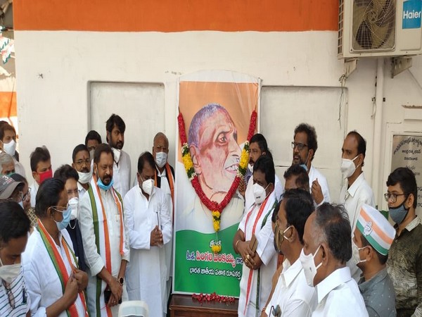 Andhra Pradesh Congress celebrates Indian flag centenary