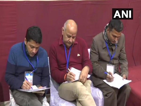 Sisodia, BJP's Ravi Negi at Akshardham centre as counting of votes ...