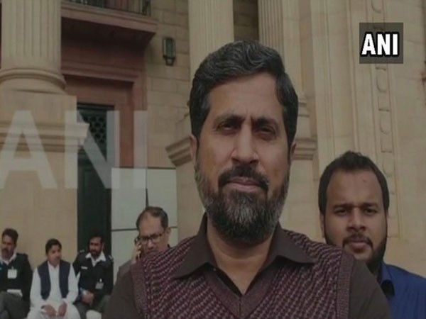 Maulana Masood Azhar is alive, says Pakistani Minister