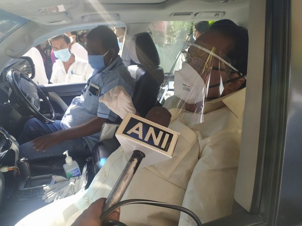 DMK MP TR Baalu files nomination for post of party's treasurer, Durai ...