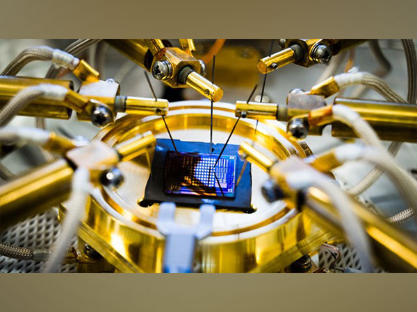 Nanoelectronics and nanoengineering - the new frontier for education ...