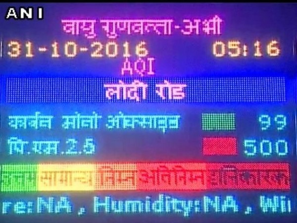 Delhi govt to install 600 LED screens worth Rs 475.78 cr at main junctions