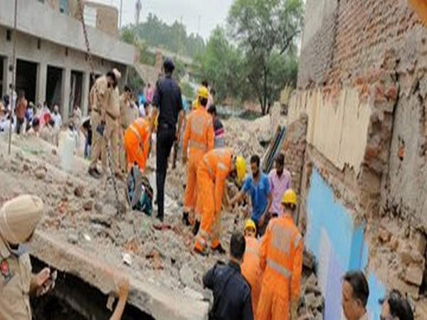 Building's roof collapses in Mohali's Dera Bassi, four people die