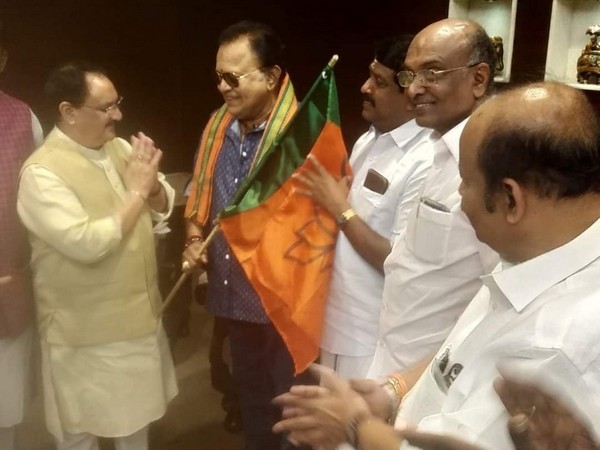 Chennai : Tamil actor Radha Ravi joins BJP