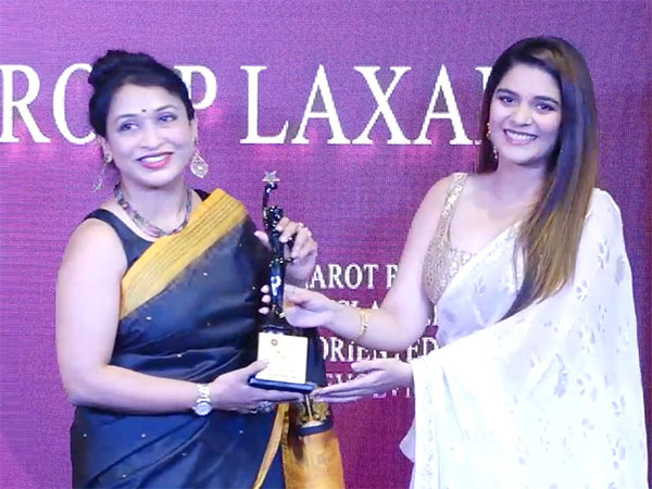 Rashi Roop Laxami: The Tarot Reader, Life Coach & Author Awarded With ...